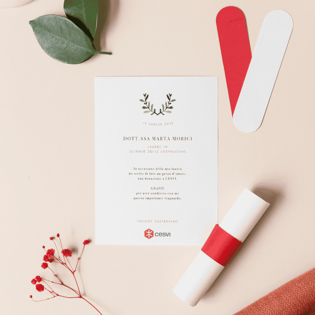 Pergamena Laurea Alloro - Regali Solidali CESVI
